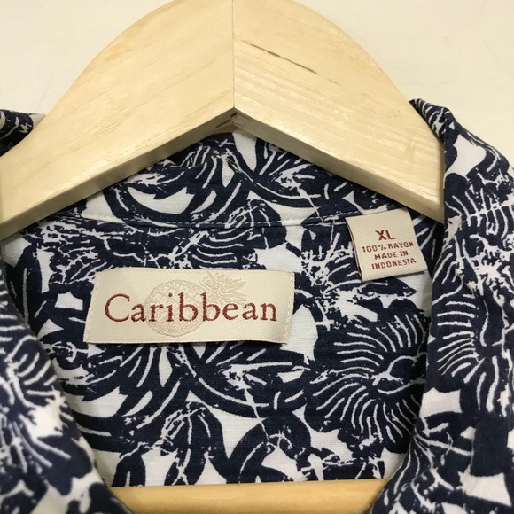 Caribbean | Shirts | Caribbean Floral Casual Button Hawaiian Shirt ...